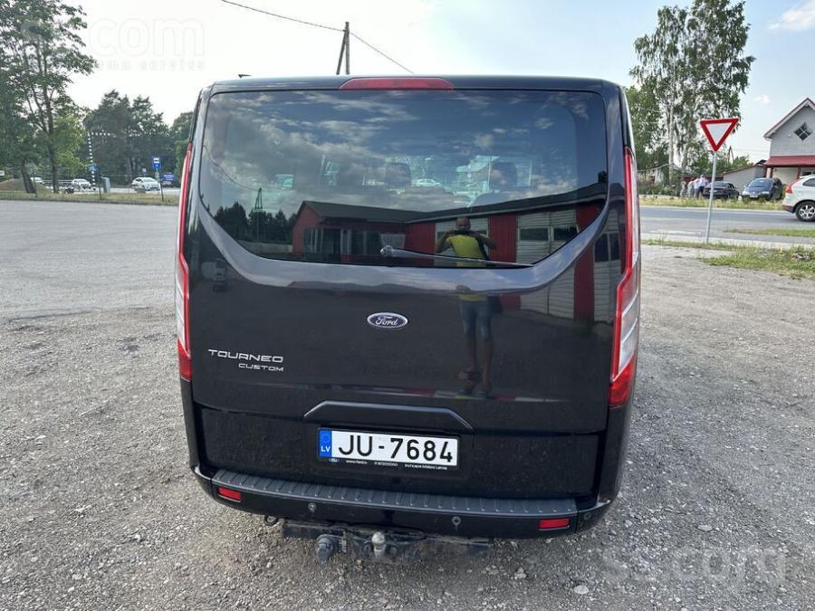 Melns Ford Tourneo 2015 Rīga, ar dzinēja tilpumu 2.20 L un nobraukumu 340 tūkst. km par 11700 €, foto 6 vietnē AUTOMOTO.COM.LV