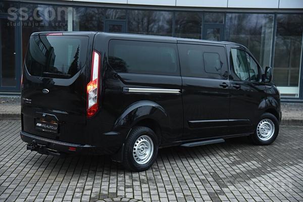 Black Ford Tourneo 2016 in Tukums, with an engine capacity of 2.00 L and mileage of 203 thousand km for 17490 €, photo 5 on AUTOMOTO.COM.LV