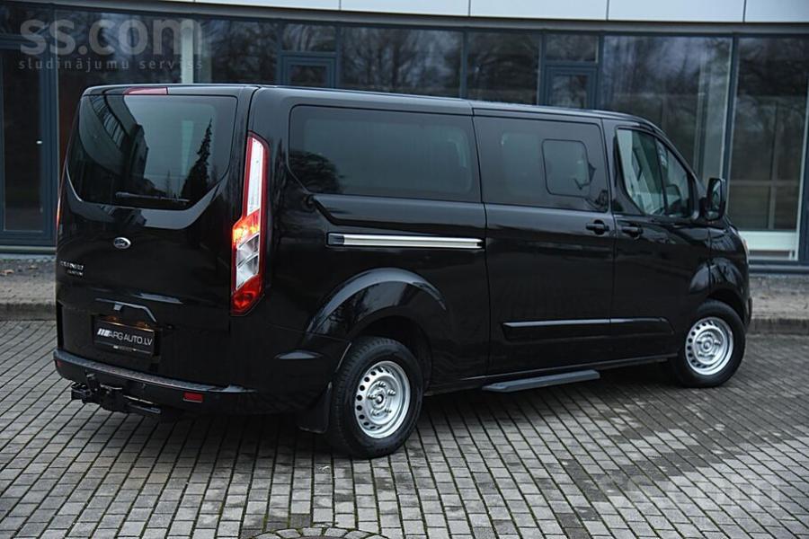 Melns Ford Tourneo 2016 Tukums, ar dzinēja tilpumu 2.00 L un nobraukumu 203 tūkst. km par 17490 €, foto 5 vietnē AUTOMOTO.COM.LV