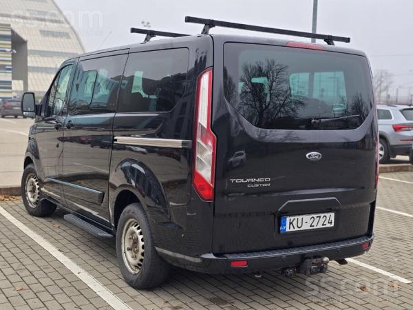Black Ford Tourneo 2016 in Riga, with an engine capacity of 2.20 L and mileage of 265 thousand km for 10000 €, photo 6 on AUTOMOTO.COM.LV