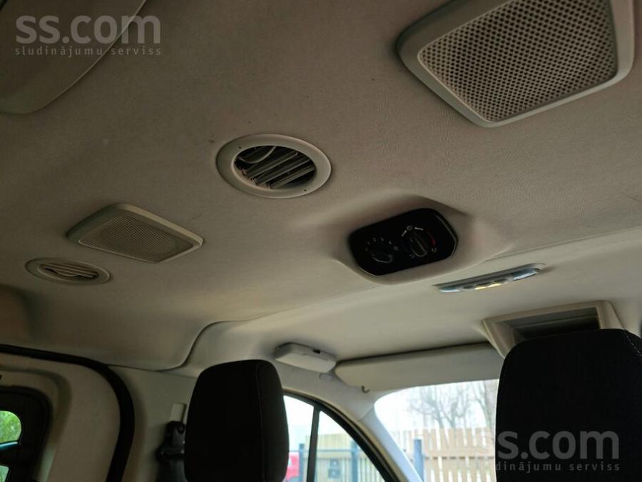 Melns Ford Tourneo 2016 Rīga, ar dzinēja tilpumu 2.20 L un nobraukumu 265 tūkst. km par 10000 €, foto 22 vietnē AUTOMOTO.COM.LV