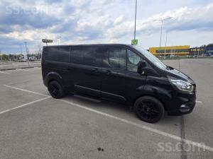 Melns Ford Tourneo 2018 Rīga, ar dzinēja tilpumu 2.00 L un nobraukumu 294 tūkst. km par 18700 €, foto 9 vietnē AUTOMOTO.COM.LV