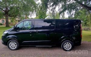Melns Ford Tourneo 2018 Rīga, ar dzinēja tilpumu 2.00 L un nobraukumu 290 tūkst. km par 17000 €, foto 7 vietnē AUTOMOTO.COM.LV