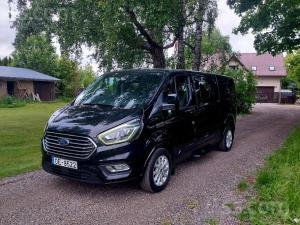 Black Ford Tourneo 2018 in Riga, with an engine capacity of 2.00 L and mileage of 290 thousand km for 17000 €, photo 8 on AUTOMOTO.COM.LV