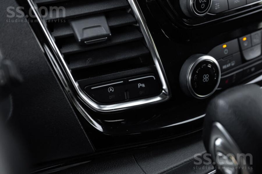Melns Ford Tourneo 2018 Jelgava, ar dzinēja tilpumu 2.00 L un nobraukumu 0 tūkst. km par 17700 €, foto 14 vietnē AUTOMOTO.COM.LV