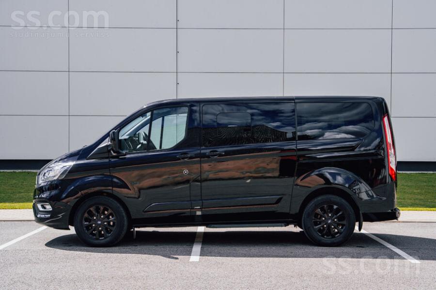 Melns Ford Tourneo 2020 Bauska, ar dzinēja tilpumu 1.00 L un nobraukumu 76 tūkst. km par 23950 €, foto 4 vietnē AUTOMOTO.COM.LV