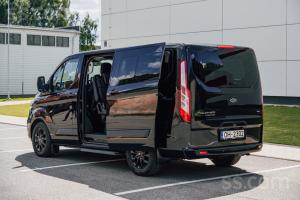Melns Ford Tourneo 2020 Bauska, ar dzinēja tilpumu 1.00 L un nobraukumu 76 tūkst. km par 23950 €, foto 6 vietnē AUTOMOTO.COM.LV