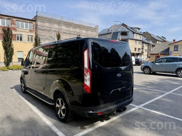 Melns Ford Tourneo 2022 Saldus, ar dzinēja tilpumu 2.00 L un nobraukumu 148 tūkst. km par 32000 €, foto 3 vietnē AUTOMOTO.COM.LV