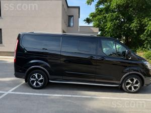 Melns Ford Tourneo 2022 Saldus, ar dzinēja tilpumu 2.00 L un nobraukumu 148 tūkst. km par 32000 €, foto 7 vietnē AUTOMOTO.COM.LV