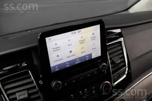 Black Ford Tourneo 2022 in Jelgava, with an engine capacity of 2.00 L and mileage of 0 thousand km for 22950 €, photo 26 on AUTOMOTO.COM.LV