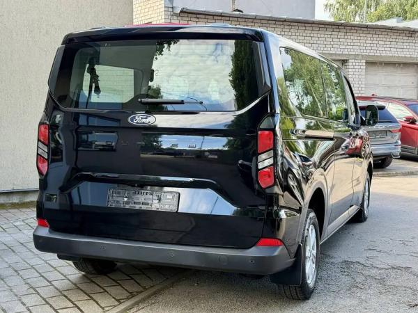 Black Ford Tourneo 2024 in Riga, with an engine capacity of 2.00 L and mileage of 39 thousand km for 38000 €, photo 4 on AUTOMOTO.COM.LV