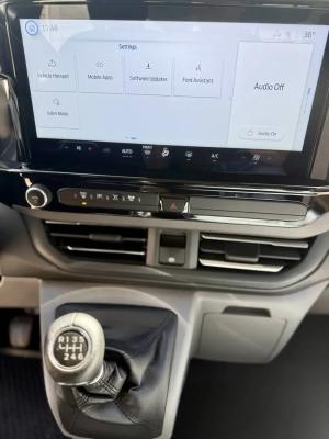Black Ford Tourneo 2024 in Riga, with an engine capacity of 2.00 L and mileage of 39 thousand km for 38000 €, photo 27 on AUTOMOTO.COM.LV