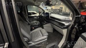 Melns Ford Tourneo 2025 Rīga, ar dzinēja tilpumu 2.00 L un nobraukumu 14 tūkst. km par 57990 €, foto 10 vietnē AUTOMOTO.COM.LV