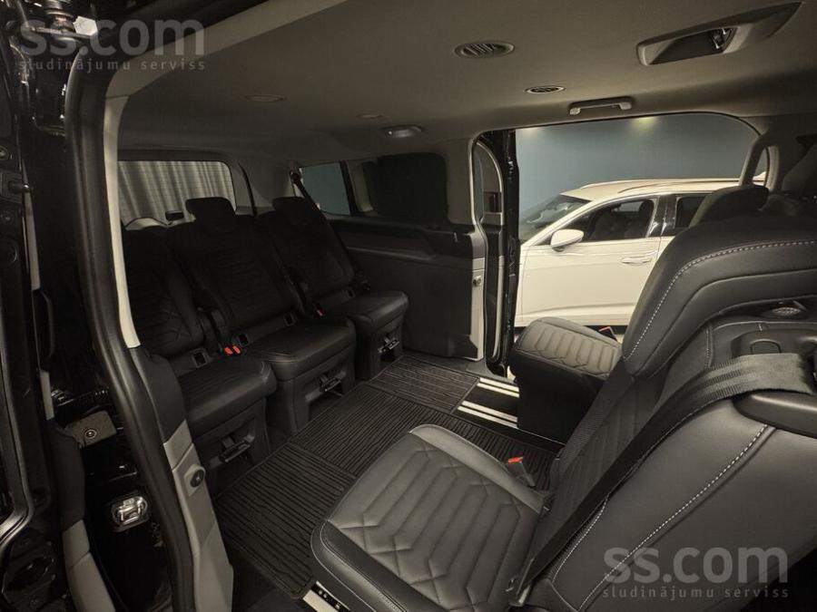 Melns Ford Tourneo 2025 Rīga, ar dzinēja tilpumu 2.00 L un nobraukumu 14 tūkst. km par 57990 €, foto 12 vietnē AUTOMOTO.COM.LV