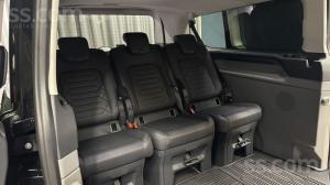 Melns Ford Tourneo 2025 Rīga, ar dzinēja tilpumu 2.00 L un nobraukumu 14 tūkst. km par 57990 €, foto 14 vietnē AUTOMOTO.COM.LV