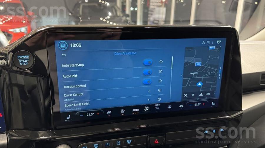 Melns Ford Tourneo 2025 Rīga, ar dzinēja tilpumu 2.00 L un nobraukumu 14 tūkst. km par 57990 €, foto 25 vietnē AUTOMOTO.COM.LV