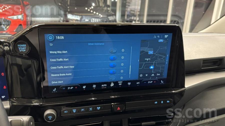 Melns Ford Tourneo 2025 Rīga, ar dzinēja tilpumu 2.00 L un nobraukumu 14 tūkst. km par 57990 €, foto 27 vietnē AUTOMOTO.COM.LV