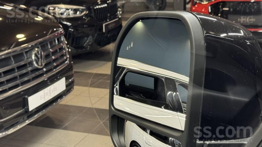 Melns Ford Tourneo 2025 Rīga, ar dzinēja tilpumu 2.00 L un nobraukumu 14 tūkst. km par 57990 €, foto 31 vietnē AUTOMOTO.COM.LV