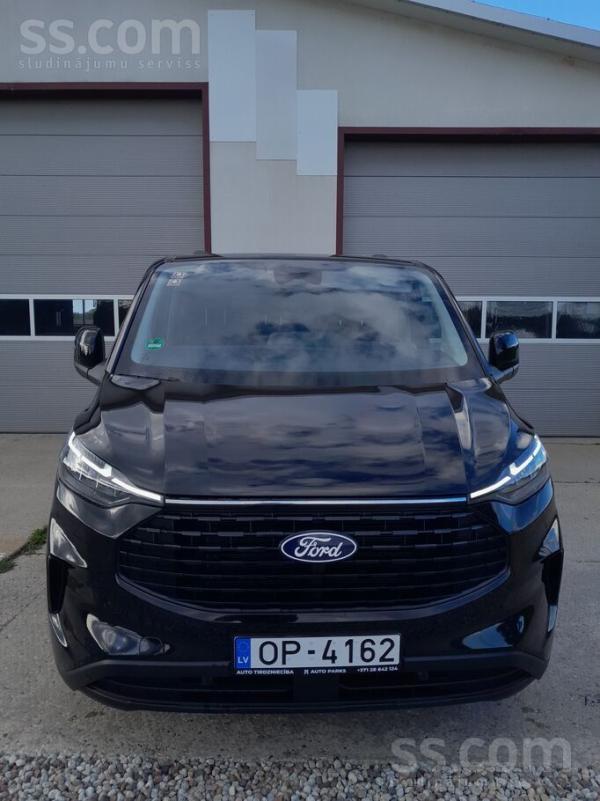 Black Ford Tourneo 2025 in Liepaja, with an engine capacity of 2.00 L and mileage of 56 thousand km for 33880 €, photo 4 on AUTOMOTO.COM.LV