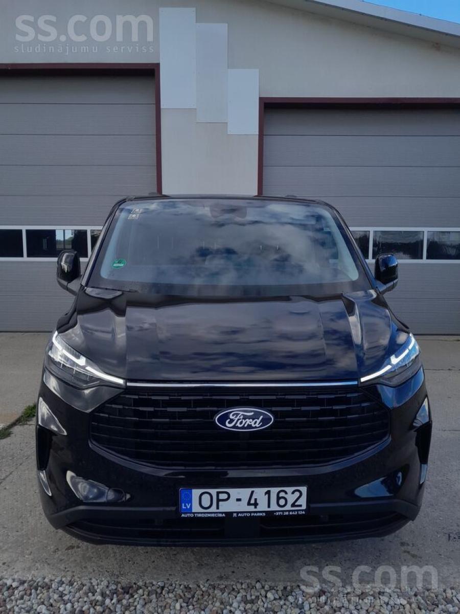 Black Ford Tourneo 2025 in Liepaja, with an engine capacity of 2.00 L and mileage of 56 thousand km for 33880 €, photo 4 on AUTOMOTO.COM.LV