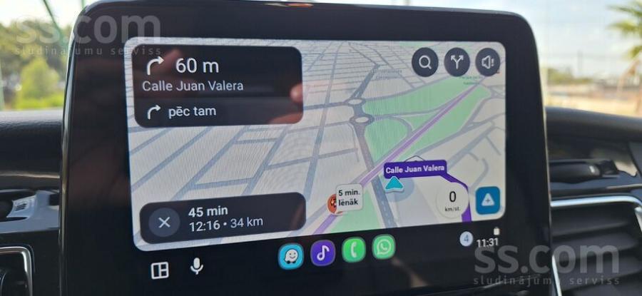 Melns Ford Tourneo 2018 Kuldīga, ar dzinēja tilpumu 2.00 L un nobraukumu 122 tūkst. km par 23500 €, foto 15 vietnē AUTOMOTO.COM.LV