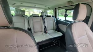 Melns Ford Tourneo 2014 Tallina, ar dzinēja tilpumu 2.20 L un nobraukumu 192 tūkst. km par 8000 €, foto 14 vietnē AUTOMOTO.COM.LV