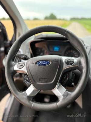 Melns Ford Tourneo 2015 Tallina, ar dzinēja tilpumu 2.20 L un nobraukumu 302 tūkst. km par 8400 €, foto 20 vietnē AUTOMOTO.COM.LV