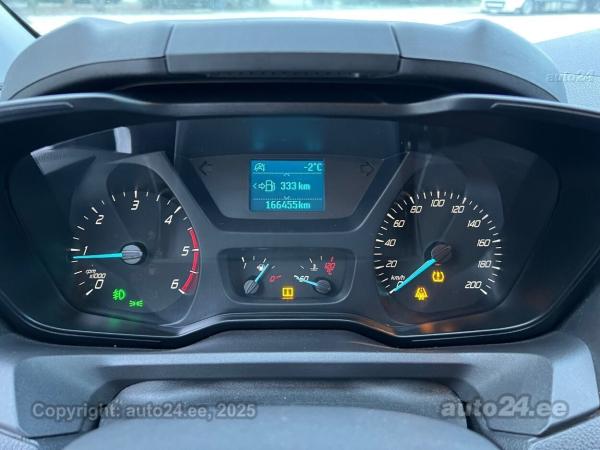 Melns Ford Tourneo 2016 Rapla, ar dzinēja tilpumu 2.00 L un nobraukumu 167 tūkst. km par 17900 €, foto 11 vietnē AUTOMOTO.COM.LV