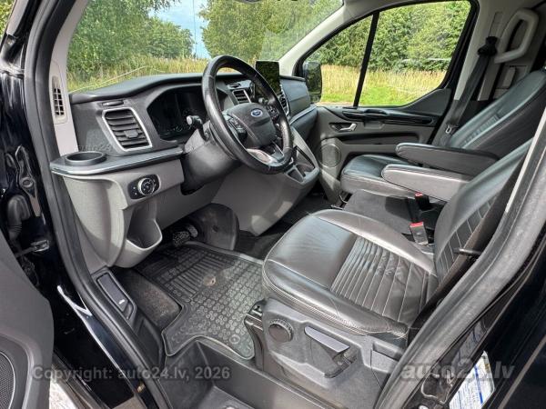 Melns Ford Tourneo 2018 Tallina, ar dzinēja tilpumu 2.00 L un nobraukumu 192 tūkst. km par 22500 €, foto 7 vietnē AUTOMOTO.COM.LV