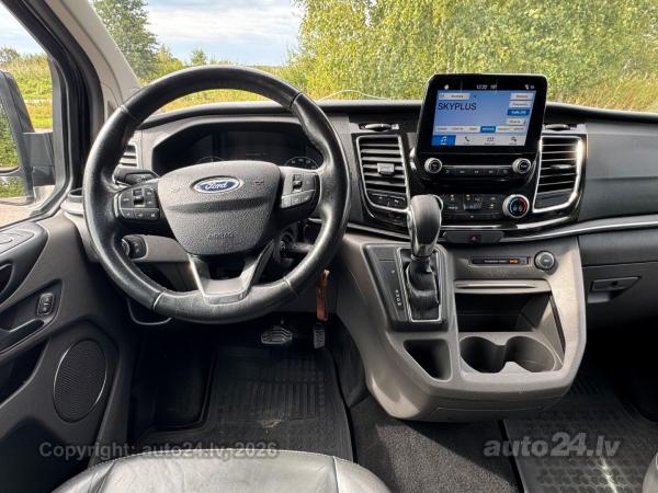 Melns Ford Tourneo 2018 Tallina, ar dzinēja tilpumu 2.00 L un nobraukumu 192 tūkst. km par 22500 €, foto 8 vietnē AUTOMOTO.COM.LV