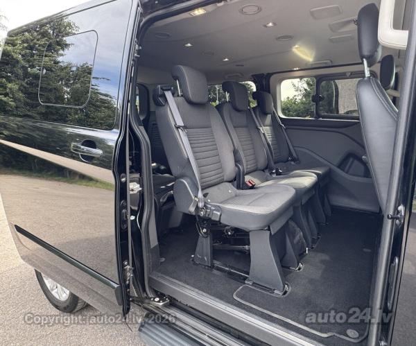 Melns Ford Tourneo 2018 Tallina, ar dzinēja tilpumu 2.00 L un nobraukumu 192 tūkst. km par 22500 €, foto 10 vietnē AUTOMOTO.COM.LV