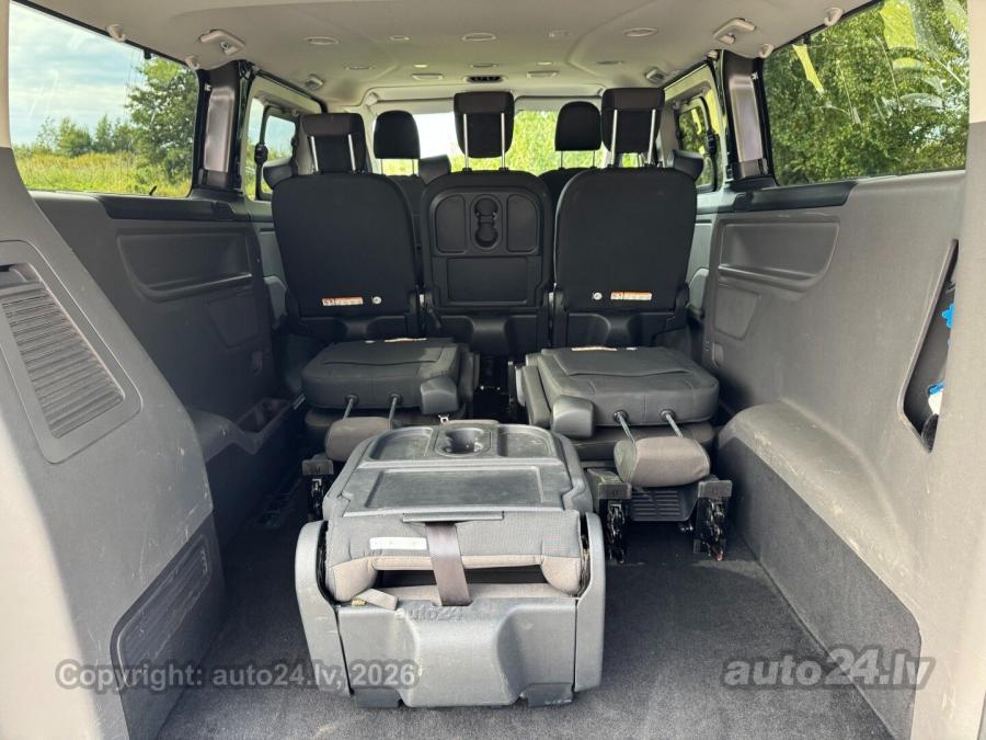 Black Ford Tourneo 2018 in Tallinn, with an engine capacity of 2.00 L and mileage of 192 thousand km for 22500 €, photo 14 on AUTOMOTO.COM.LV