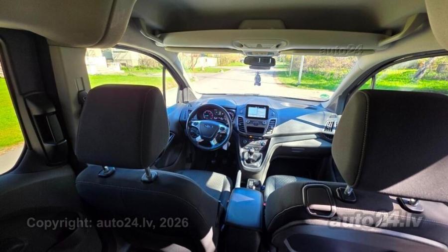 Black Ford Tourneo 2020 in Tallinn, with an engine capacity of 1.50 L and mileage of 192 thousand km for 14900 €, photo 11 on AUTOMOTO.COM.LV