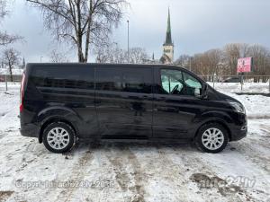 Melns Ford Tourneo 2023 Tallina, ar dzinēja tilpumu 2.00 L un nobraukumu 55 tūkst. km par 41900 €, foto 5 vietnē AUTOMOTO.COM.LV