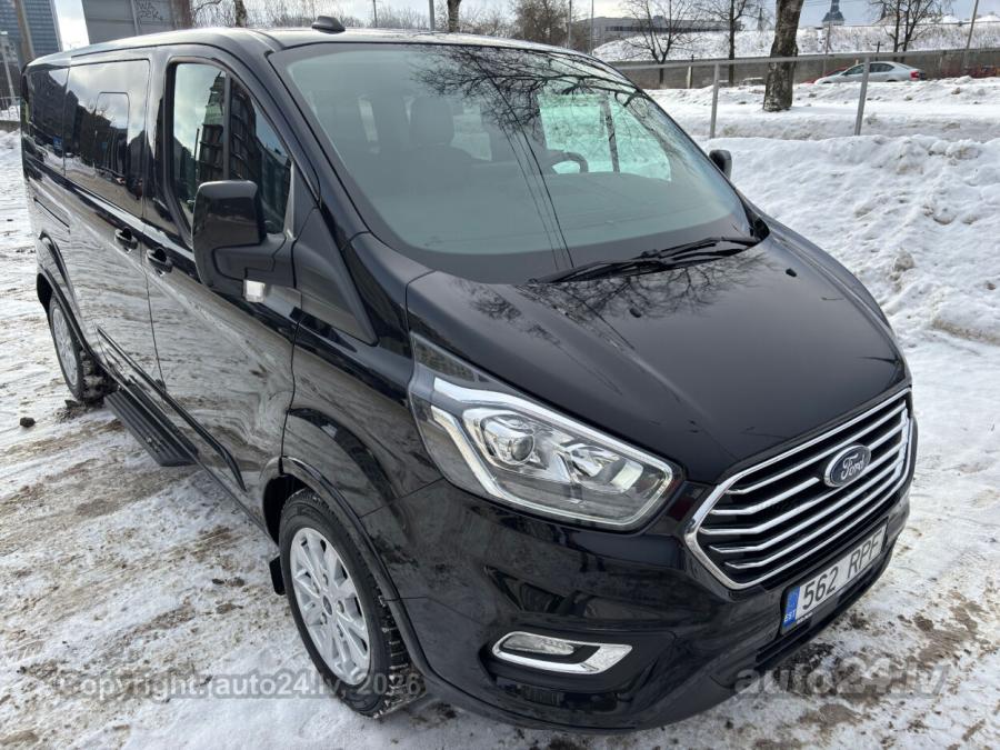 Melns Ford Tourneo 2023 Tallina, ar dzinēja tilpumu 2.00 L un nobraukumu 55 tūkst. km par 41900 €, foto 7 vietnē AUTOMOTO.COM.LV