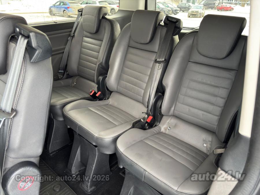 Melns Ford Tourneo 2023 Tallina, ar dzinēja tilpumu 2.00 L un nobraukumu 55 tūkst. km par 41900 €, foto 12 vietnē AUTOMOTO.COM.LV