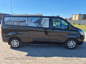 Melns Ford Tourneo 2023 Tallina, ar dzinēja tilpumu 2.00 L un nobraukumu 71 tūkst. km par 35000 €, foto 3 vietnē AUTOMOTO.COM.LV