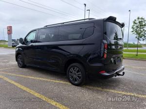 Melns Ford Tourneo 2024 Tartu, ar dzinēja tilpumu 2.00 L un nobraukumu 105 tūkst. km par 38800 €, foto 3 vietnē AUTOMOTO.COM.LV