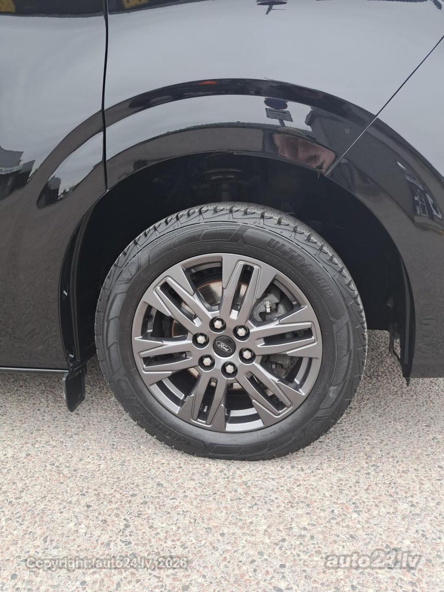 Melns Ford Tourneo 2024 Tartu, ar dzinēja tilpumu 2.00 L un nobraukumu 105 tūkst. km par 38800 €, foto 16 vietnē AUTOMOTO.COM.LV