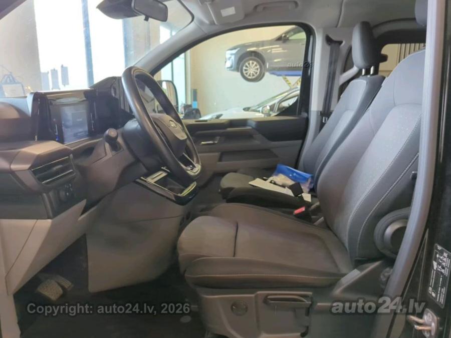 Black Ford Tourneo 2024 in Tallinn, with an engine capacity of 2.00 L and mileage of 116 thousand km for 44990 €, photo 4 on AUTOMOTO.COM.LV