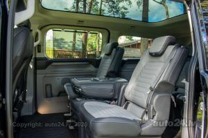 Melns Ford Tourneo 2026 Tallina, ar dzinēja tilpumu 2.00 L un nobraukumu 10 tūkst. km par 69990 €, foto 4 vietnē AUTOMOTO.COM.LV