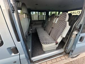 Zils Ford Tourneo 2010 Rīga, ar dzinēja tilpumu 2.20 L un nobraukumu 244 tūkst. km par 6500 €, foto 17 vietnē AUTOMOTO.COM.LV