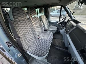 Zils Ford Tourneo 2010 Rīga, ar dzinēja tilpumu 2.20 L un nobraukumu 244 tūkst. km par 6500 €, foto 25 vietnē AUTOMOTO.COM.LV