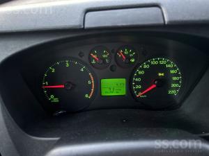 Zils Ford Tourneo 2010 Rīga, ar dzinēja tilpumu 2.20 L un nobraukumu 244 tūkst. km par 6500 €, foto 31 vietnē AUTOMOTO.COM.LV
