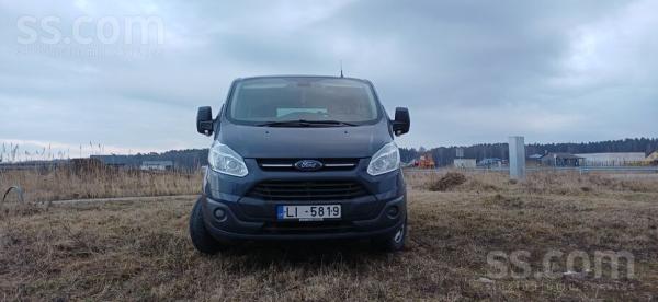 Blue Ford Tourneo 2013 in Riga, with an engine capacity of 2.20 L and mileage of 359 thousand km for 8600 €, photo 2 on AUTOMOTO.COM.LV