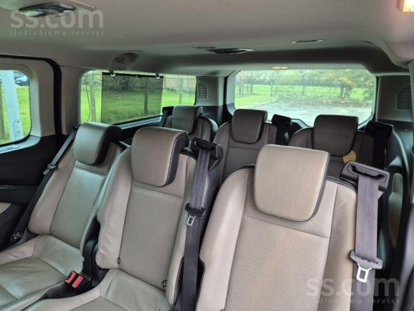 Ford Tourneo 2014 Rīga vietnē Zils Ford Tourneo 2014 Rīga, ar dzinēja tilpumu 2.20 L un nobraukumu 330 tūkst. km par 7750 €, foto 8 vietnē AUTOMOTO.COM.LV