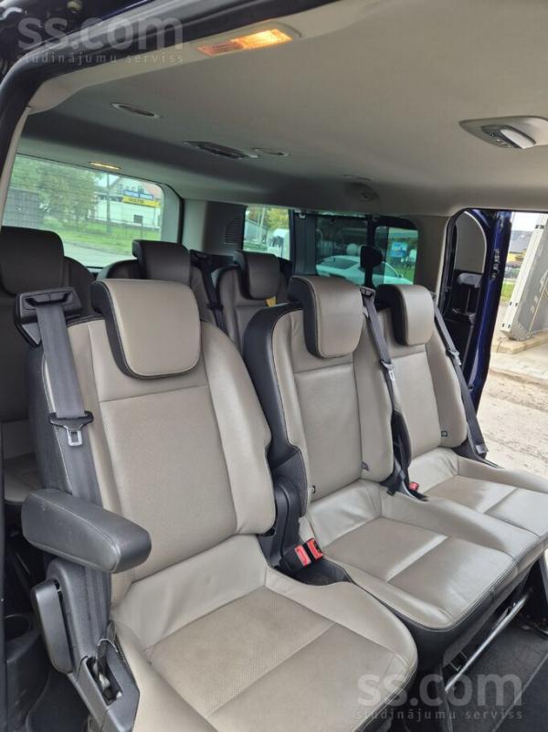 Ford Tourneo 2014 Rīga vietnē Zils Ford Tourneo 2014 Rīga, ar dzinēja tilpumu 2.20 L un nobraukumu 330 tūkst. km par 7750 €, foto 9 vietnē AUTOMOTO.COM.LV