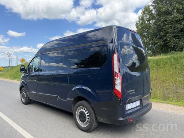 Zils Ford Tourneo 2019 Jelgava, ar dzinēja tilpumu 2.00 L un nobraukumu 191 tūkst. km par 12500 €, foto 4 vietnē AUTOMOTO.COM.LV