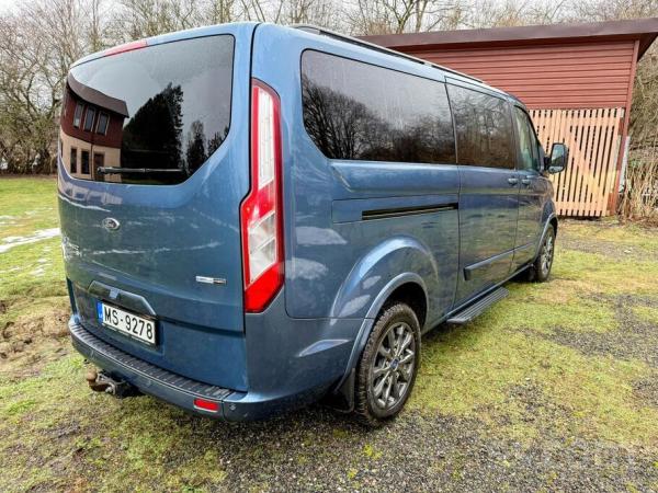 Zils Ford Tourneo 2021 Ventspils, ar dzinēja tilpumu 2.00 L un nobraukumu 222 tūkst. km par 25500 €, foto 3 vietnē AUTOMOTO.COM.LV