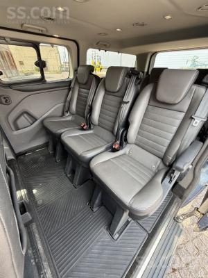 Blue Ford Tourneo 2021 in Ventspils, with an engine capacity of 2.00 L and mileage of 223 thousand km for 24500 €, photo 12 on AUTOMOTO.COM.LV